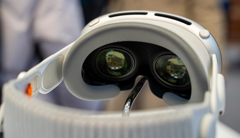 Why Is Apple Vision Pro So Expensive? - NetworkBuildz