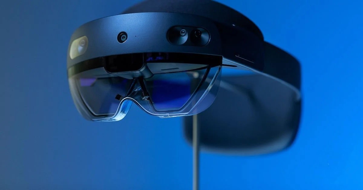 Apple Vision Pro Vs Hololens 2 - NetworkBuildz