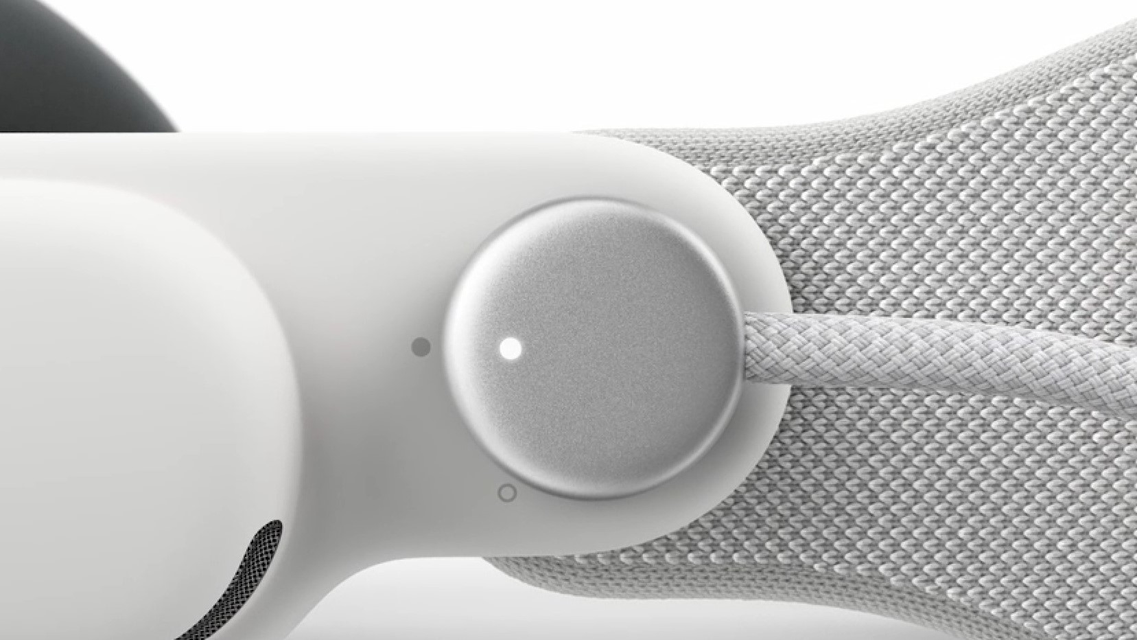 How To Attach The Power Cable And Turn On Your Apple Vision Pro ...