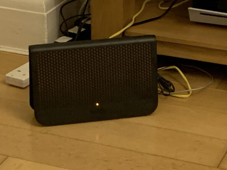 How To Fix Talk Talk Router Flashing Orange And White - NetworkBuildz